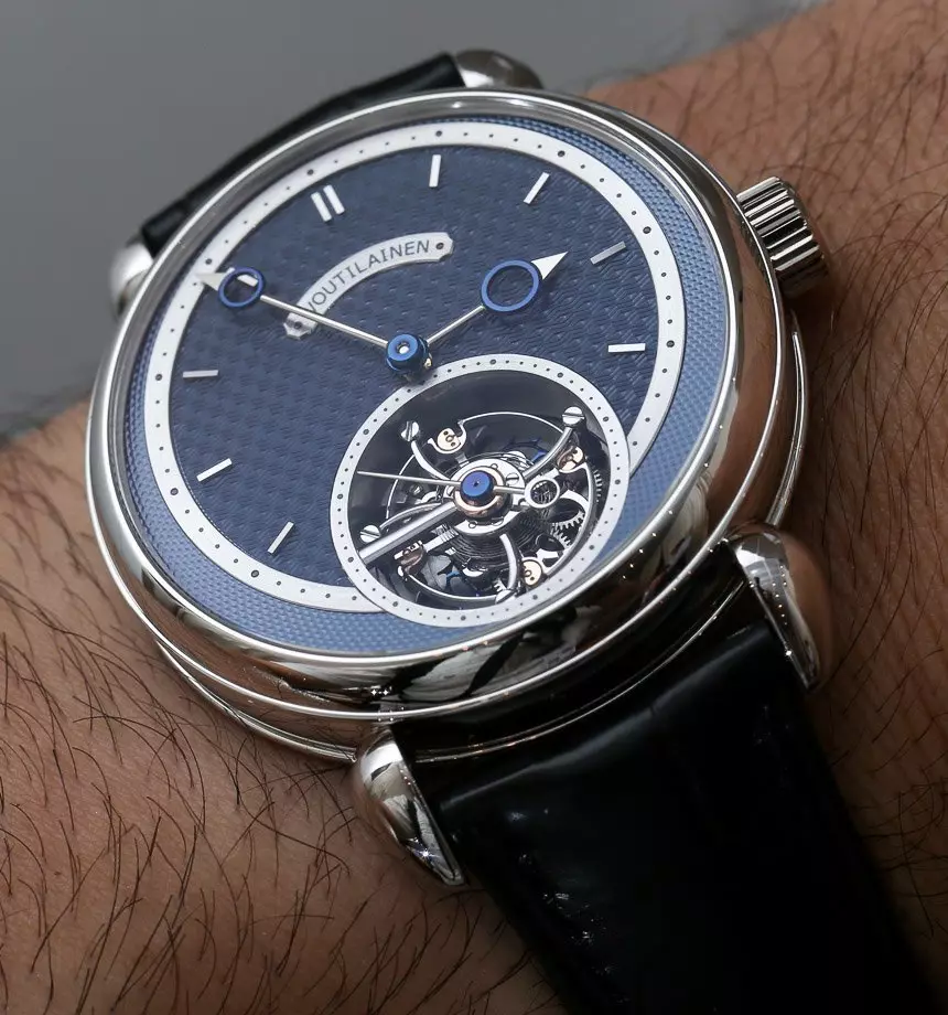 Voutilainen-Tourbillon-နာရီ-၁၂