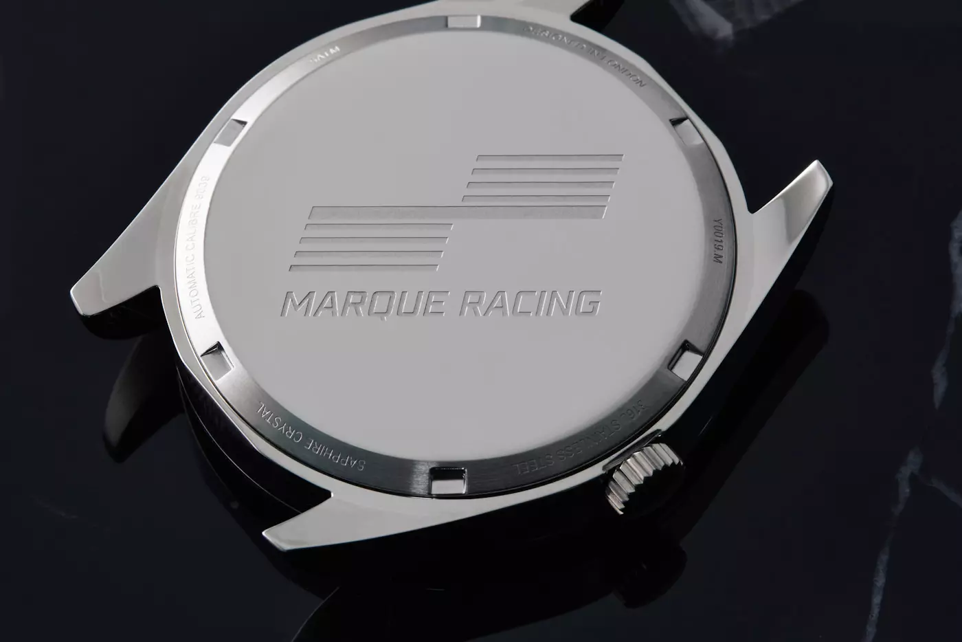 تمزج Alludens بين الأناقة الأنيقة مع روح السباق مع ساعة Marque Racing الجديدة 2807_4