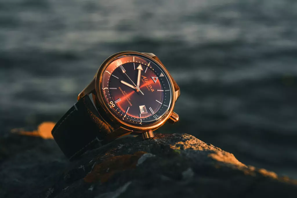 Alpina Seastrong Diver Heritage Watch Hands-On 2816_1