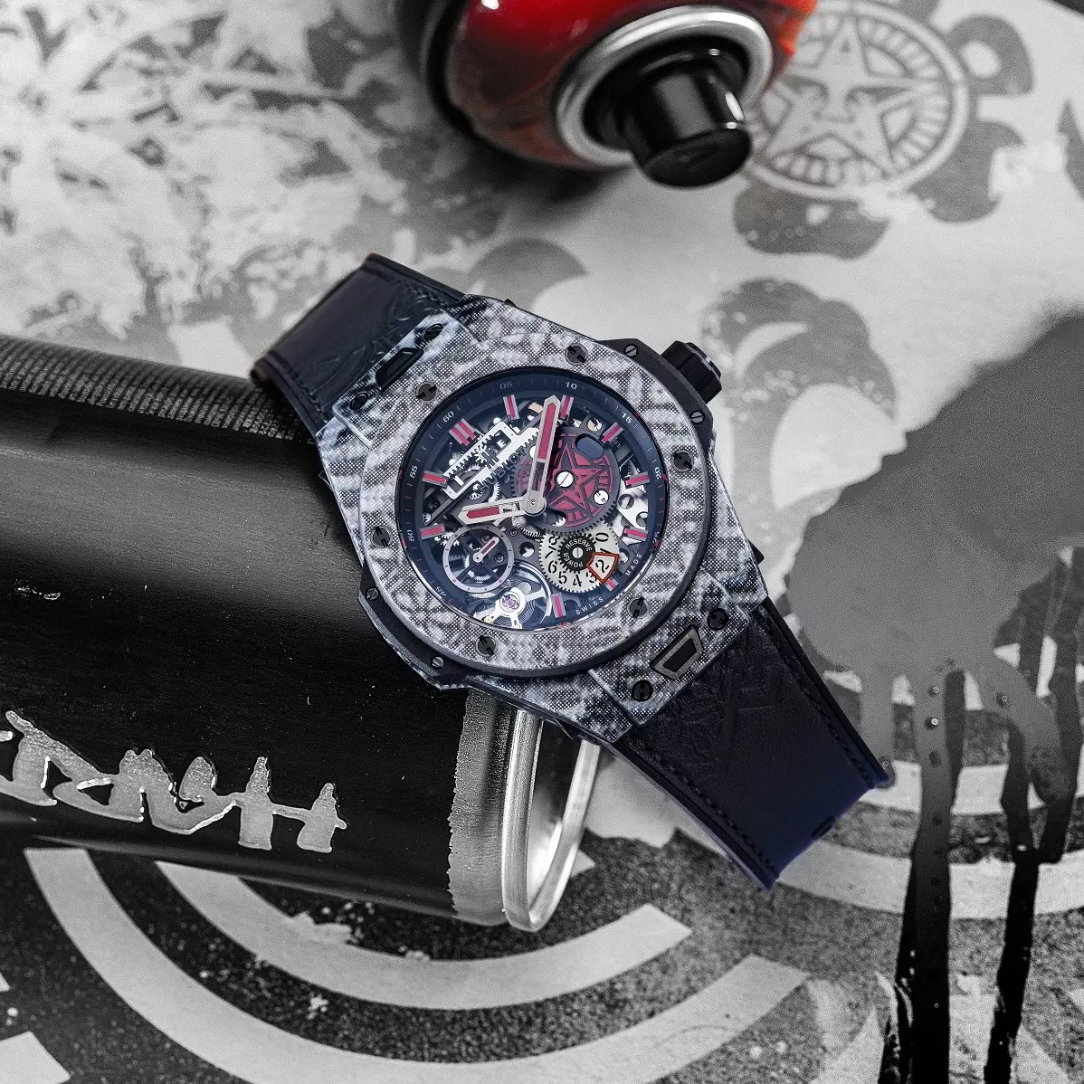 Đồng hồ Hublot Big Bang Meca-10 Shepard Fairey phiên bản giới hạn 28370_2