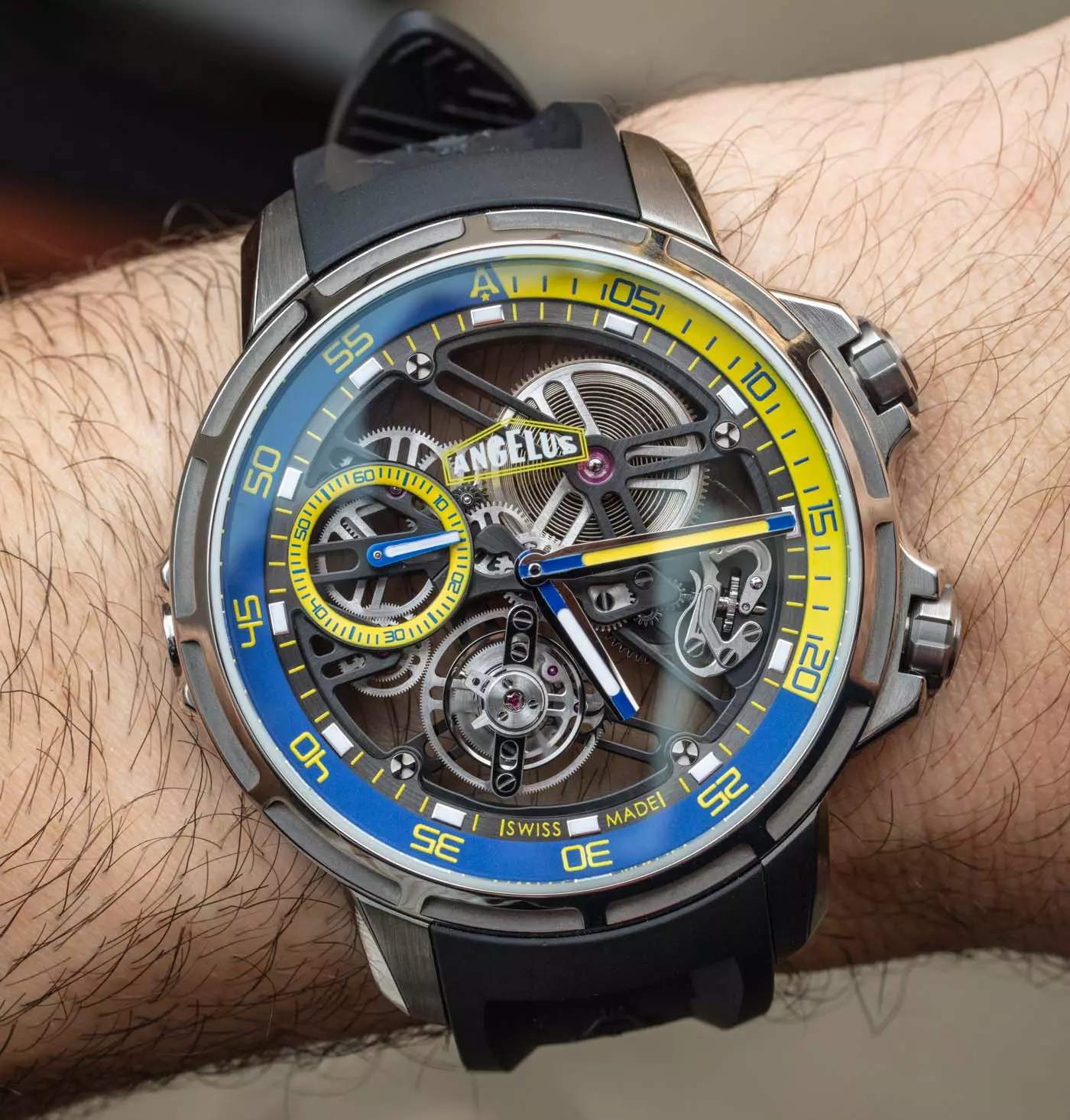 Adolygiad Gwylio Deifiwr Angelus U51 Tourbillon 2842_3