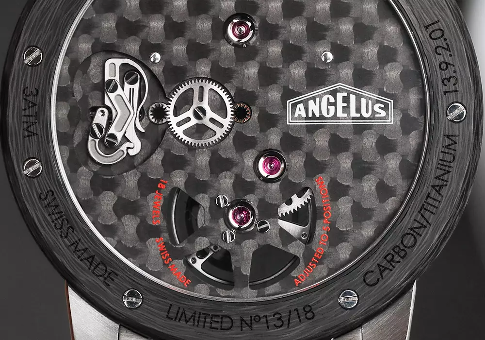 Angelus U21 Tourbillon & U22 Tourbillon waxay daawanayaan Gacmaha- On 2847_8