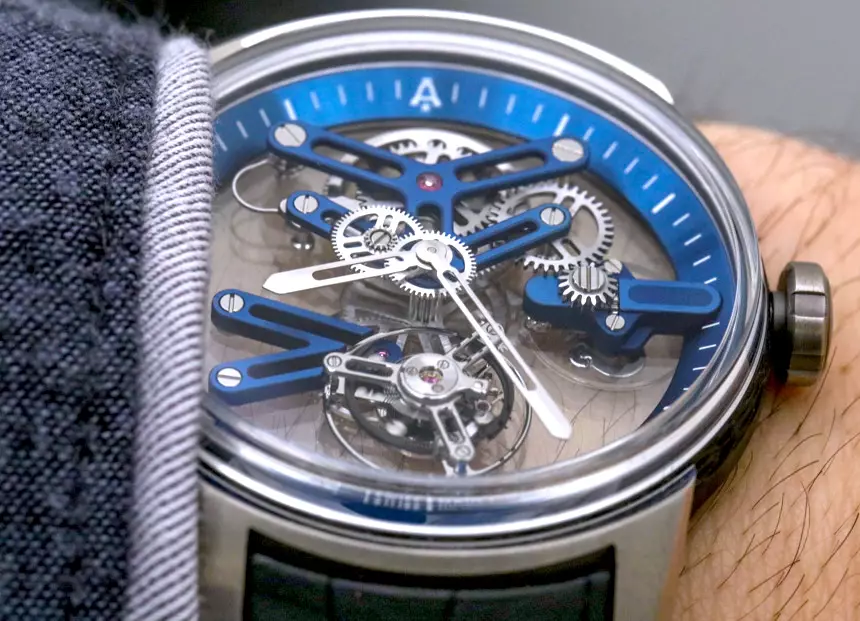 Angelus-u20-አልትራ-አጽም-tourbillon-ablogtowatch-16