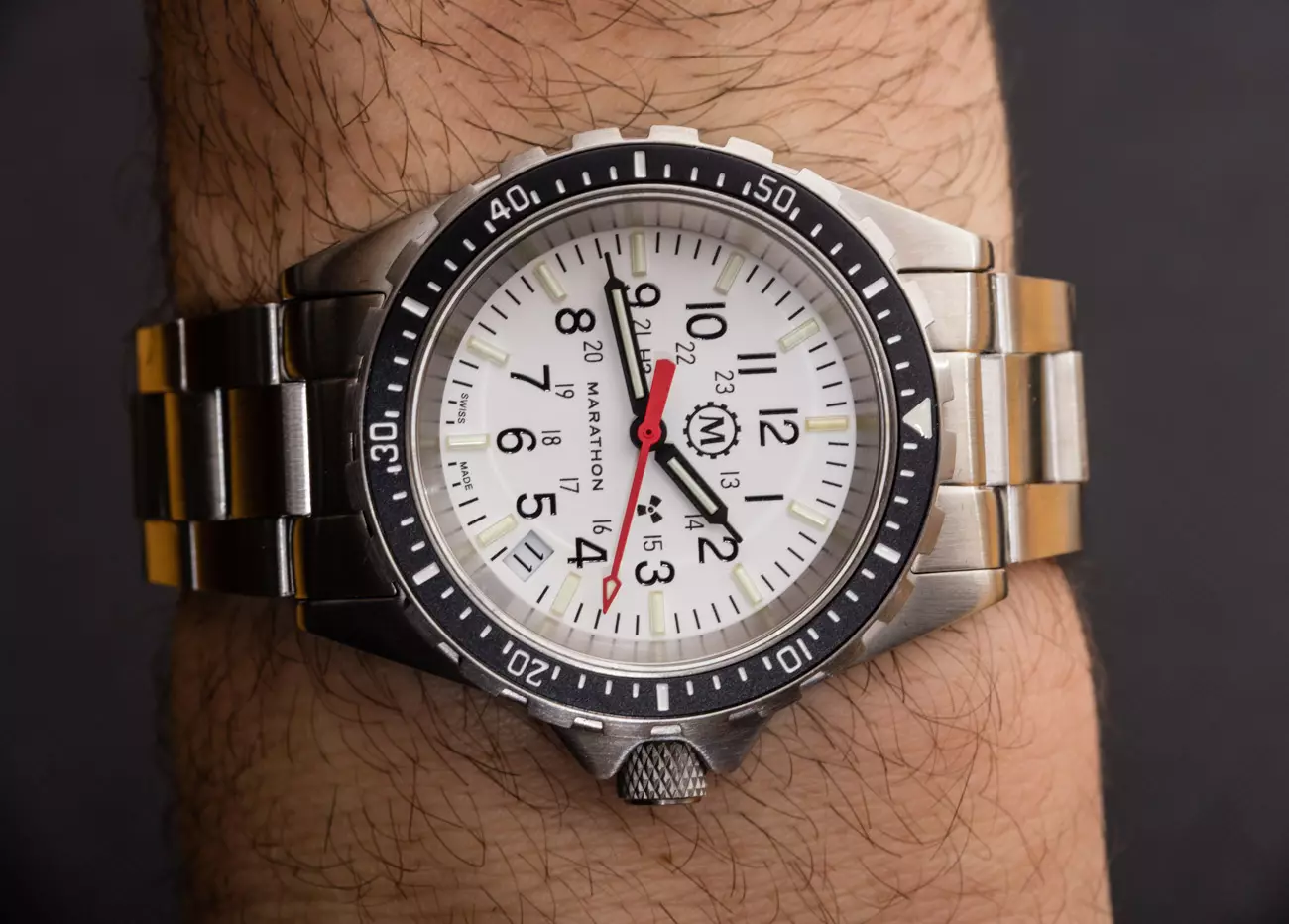 I-Marathon Medium Diver's Quartz White Dial Watch Hands-On Debut 28533_7