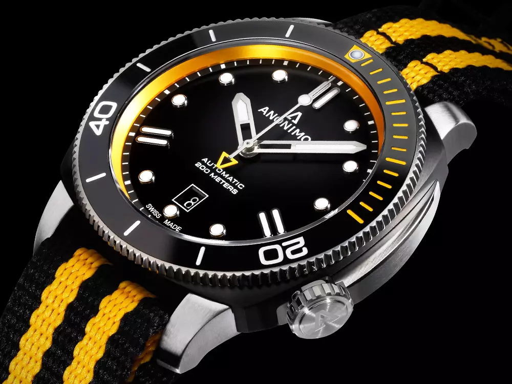 رنگا رنگ نئون Anonimo Nautilo NATO واچ جو مجموعو