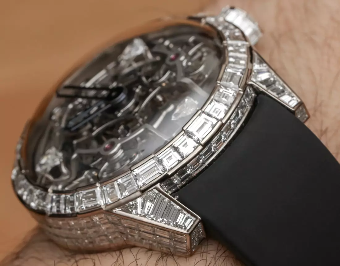 Hands-on med det $1.200.000 Antoine Preziuso Trillion Tourbillon Tourbillons 24-karat diamantur 2882_18