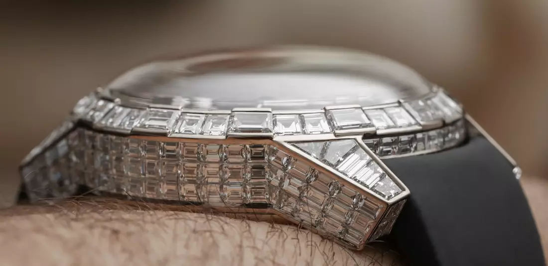 Hands-On Gamit ang $1,200,000 Antoine Preziuso Trillion Tourbillon Of Tourbillons 24-Carat Diamond Watch 2882_3