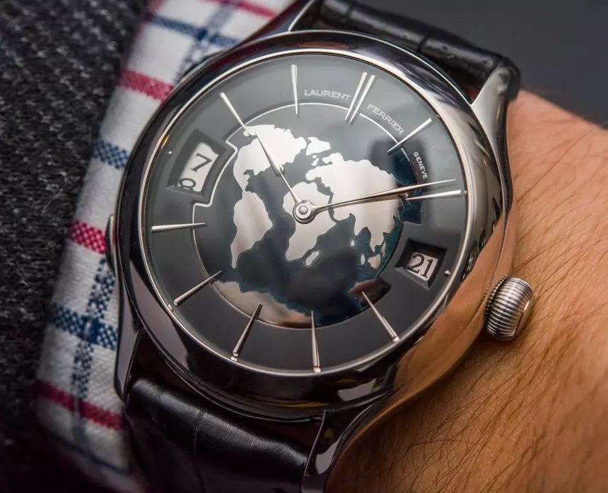 Laurent-Ferrier-Galet-Traveller-Globe-Night-Blue-aBlogtoWatch-11