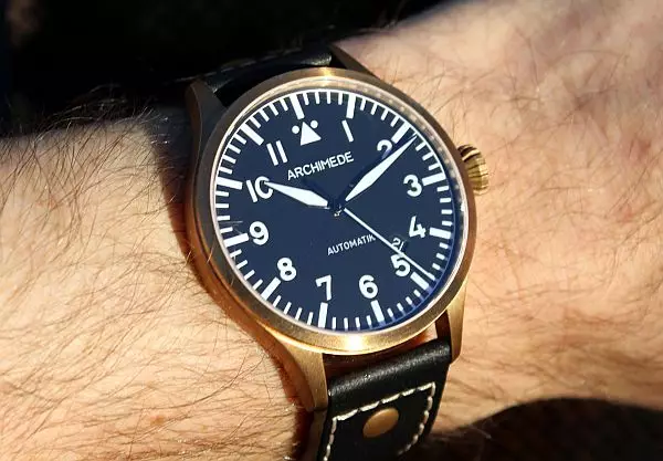 Revisió del rellotge de bronze Archimede Pilot 42