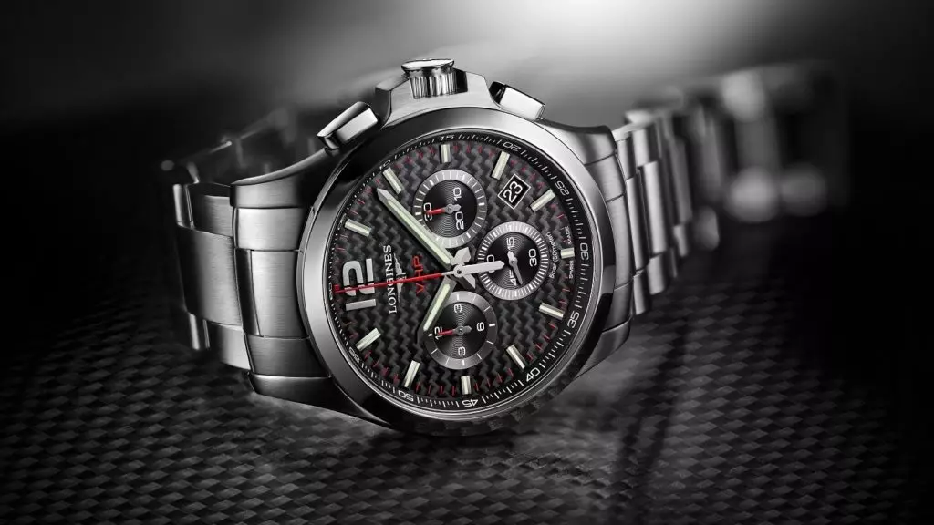 Longines Conquest VHP Chronograph หน้าปัดคาร์บอน