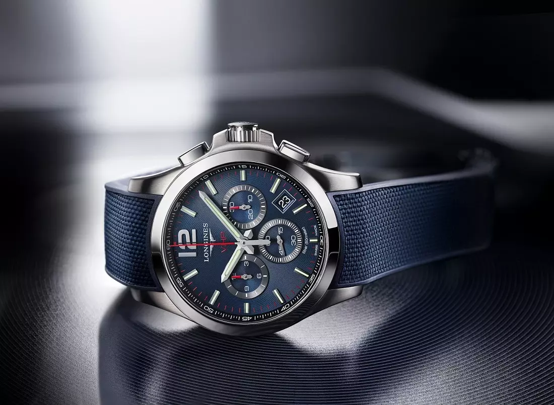 Хронограф Longines Conquest VHP с каучуковым ремешком