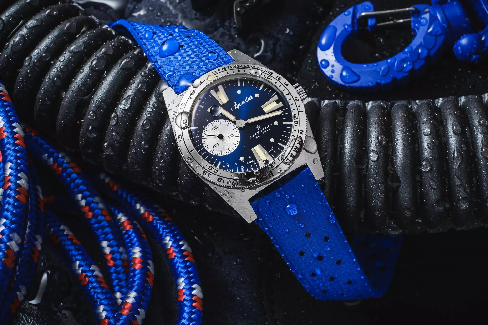 አኳስታር ቪንቴጅ መንገዶቹን በ Deepstar II Dive Watch ይቀጥላል 2968_1