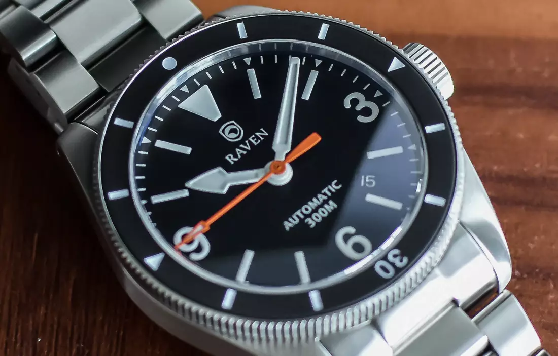 Raven Venture Watch recensie 3043_3