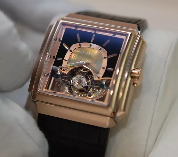 Выяўлены гадзіннік DeMonaco Carree d'Or Black Pearl Grand Tourbillon XP