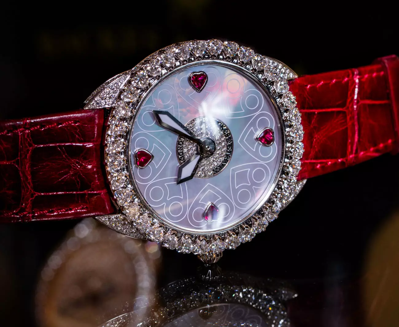 Backes & Strauss Piccadilly Renaissance Diamond Heart 40 $100,000 ქალის ხელების საათი 3254_6