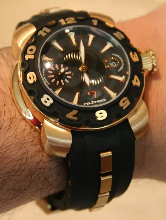 nubeo-jellyfish-gold-watch