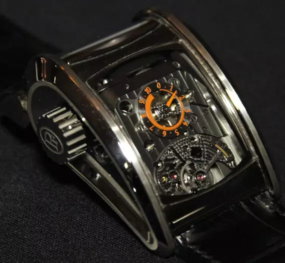 Exkluzivní praktické hodinky Parmigiani Bugatti Super Sport Watch 33134_7