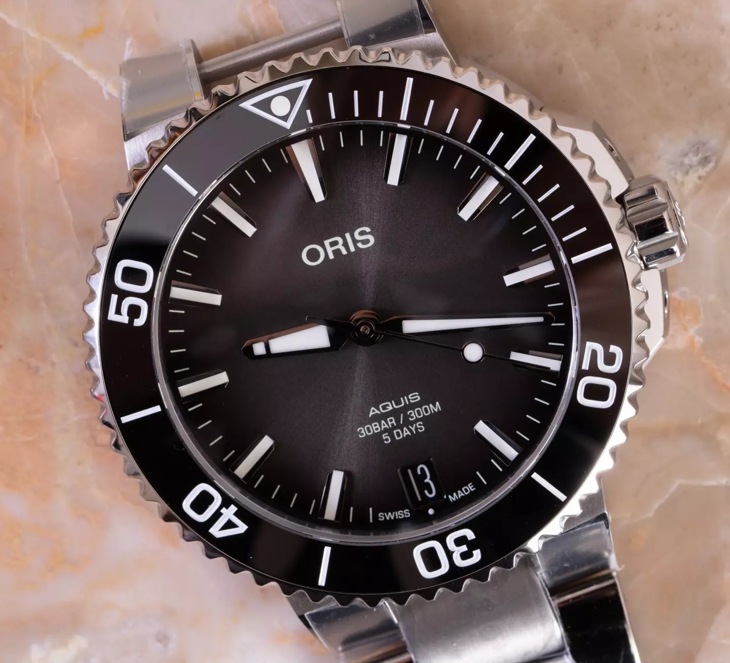 Pràctic: rellotge Oris Aquis Date Calibre 400 33759_2