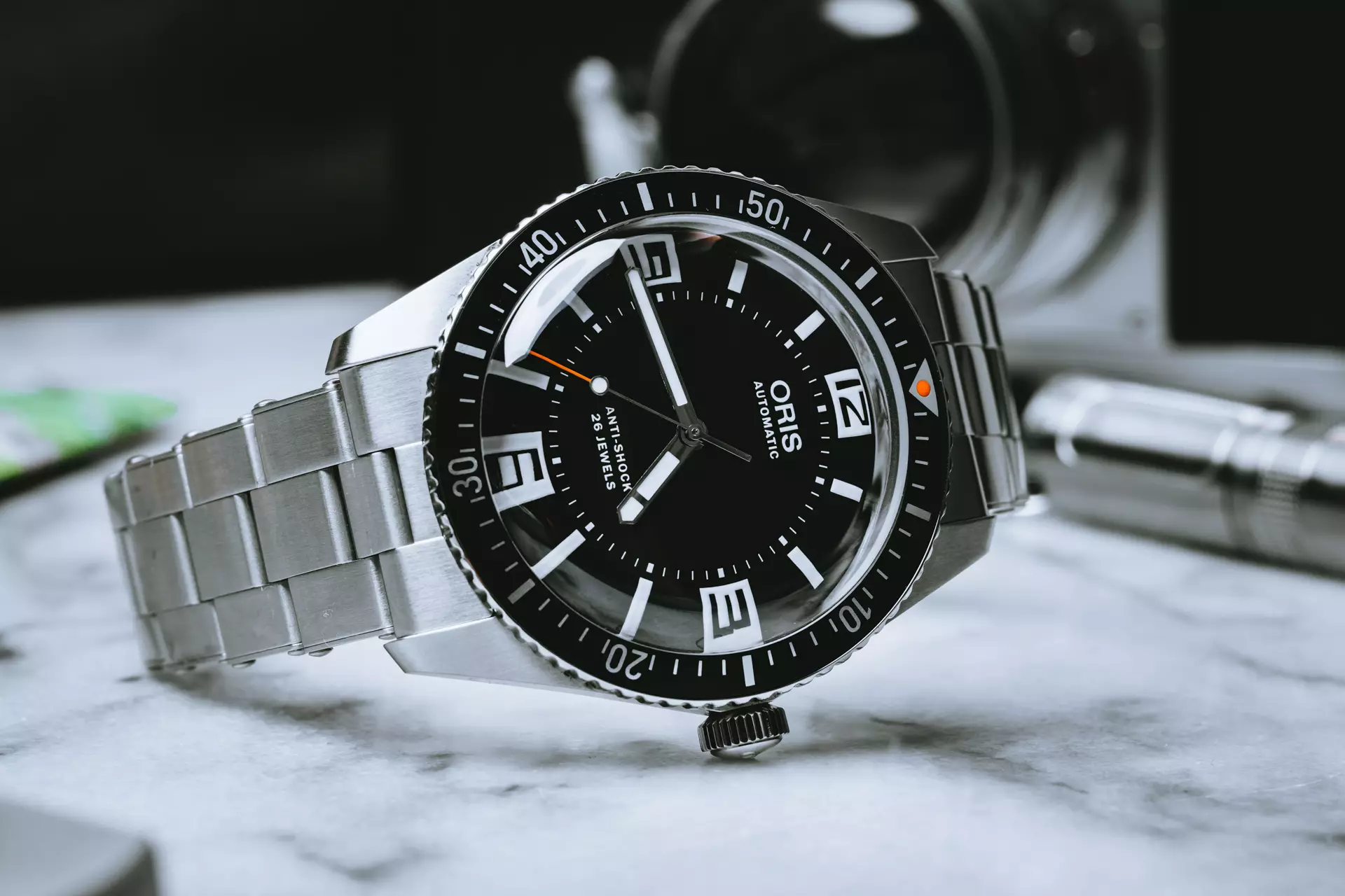 Unang Tan-aw: Oris x Topper Jewellers Limited Edition Divers Sixty-Five Watch 33766_4