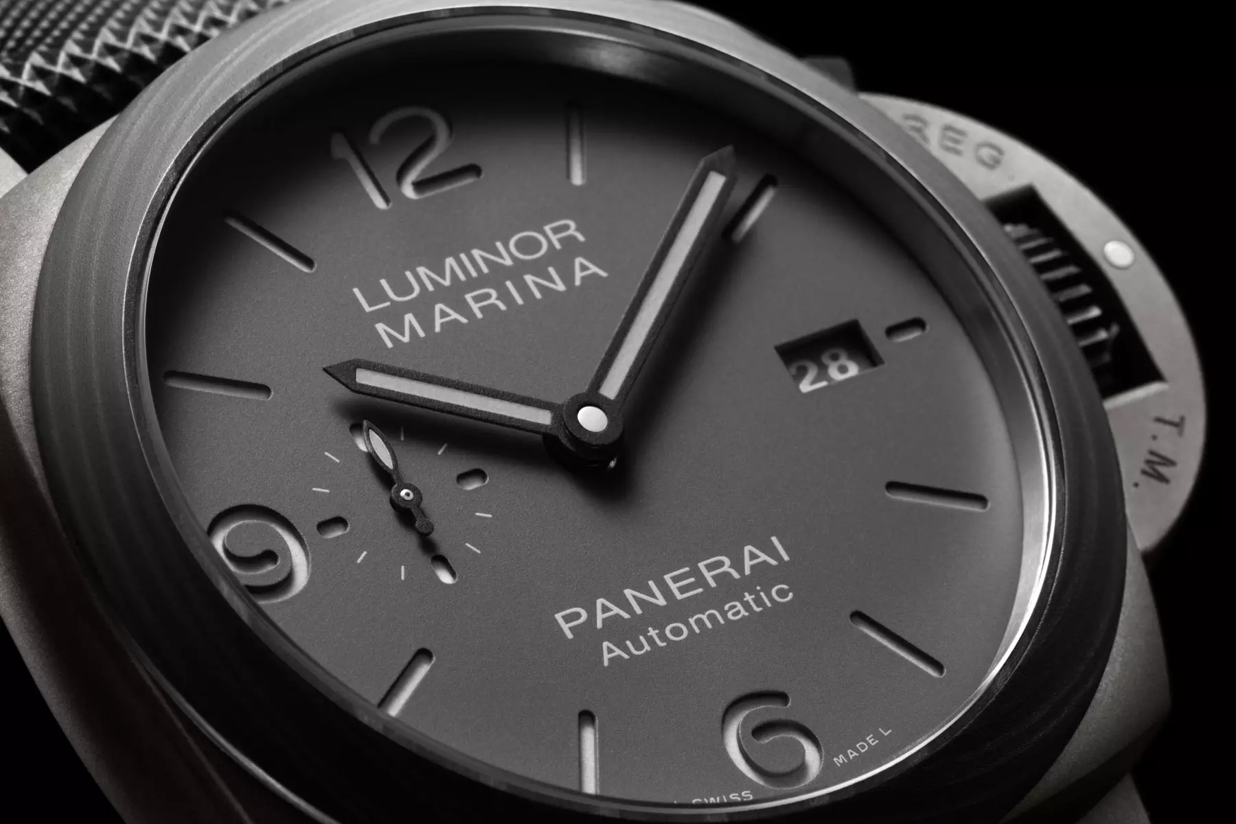 Panerai Luminor Marina DMLS 44 PAM01662 Debuts Tshiab Titanium 33910_2