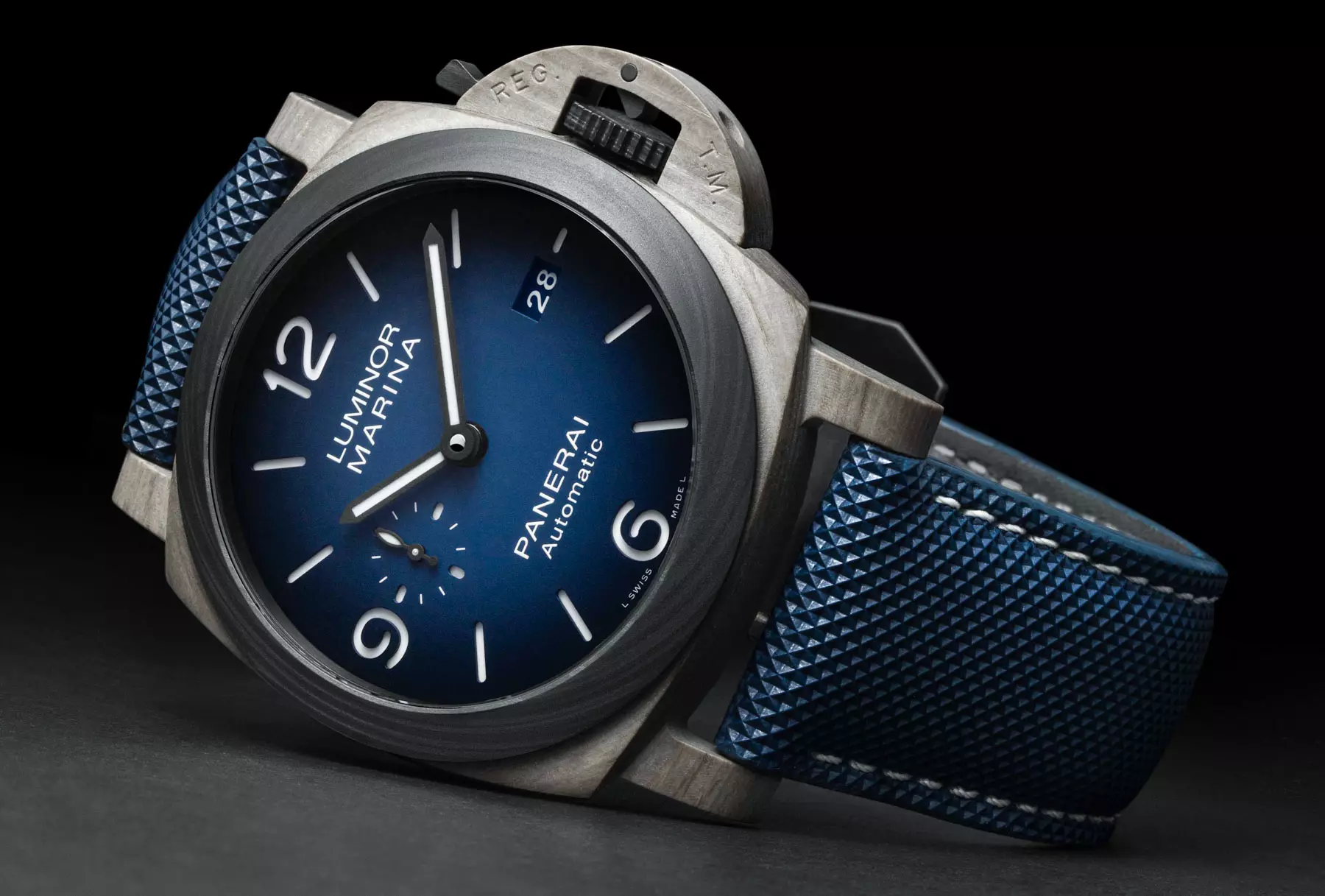 Unua rigardo: Panerai Luminor Marina Fibratech 44 PAM01663 debutas novan fibran materialon 33911_2