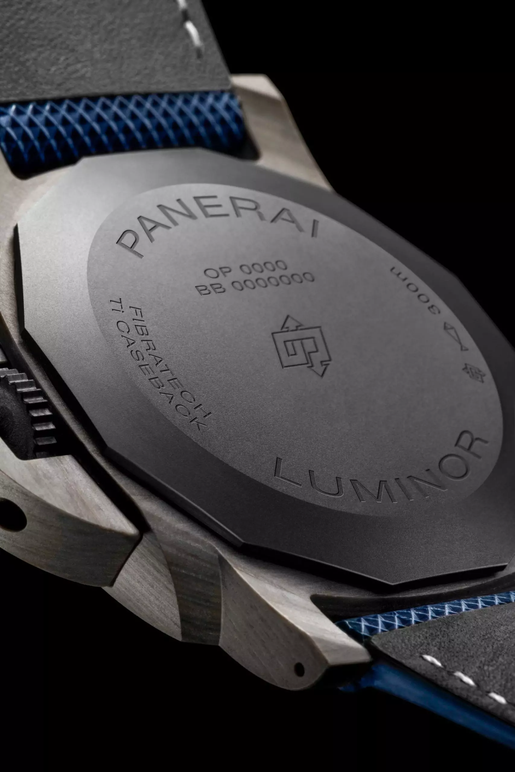 Va'aiga Muamua: Panerai Luminor Marina Fibratech 44 PAM01663 Fa'alauiloa Mea Fou Fiber 33911_3