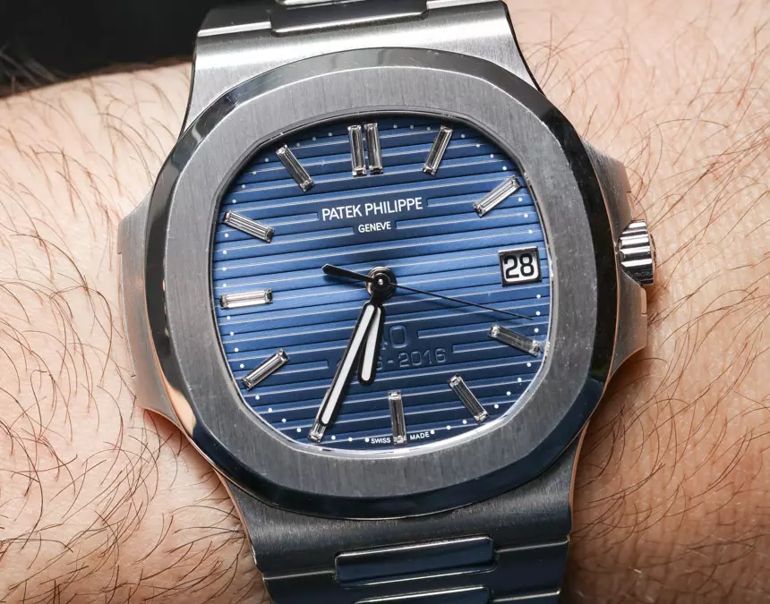 Patek-Philippe-Nautilus-40-yilligi-5711-1P-Platinum-aBlogtoWatch-01