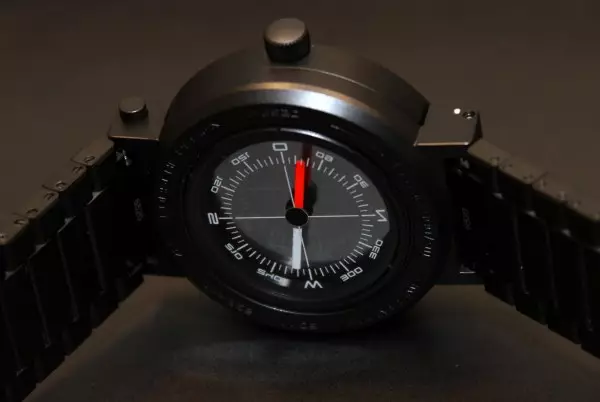 Porsche Design P'6520 Heritage Compass Watch Hands-On 34379_2