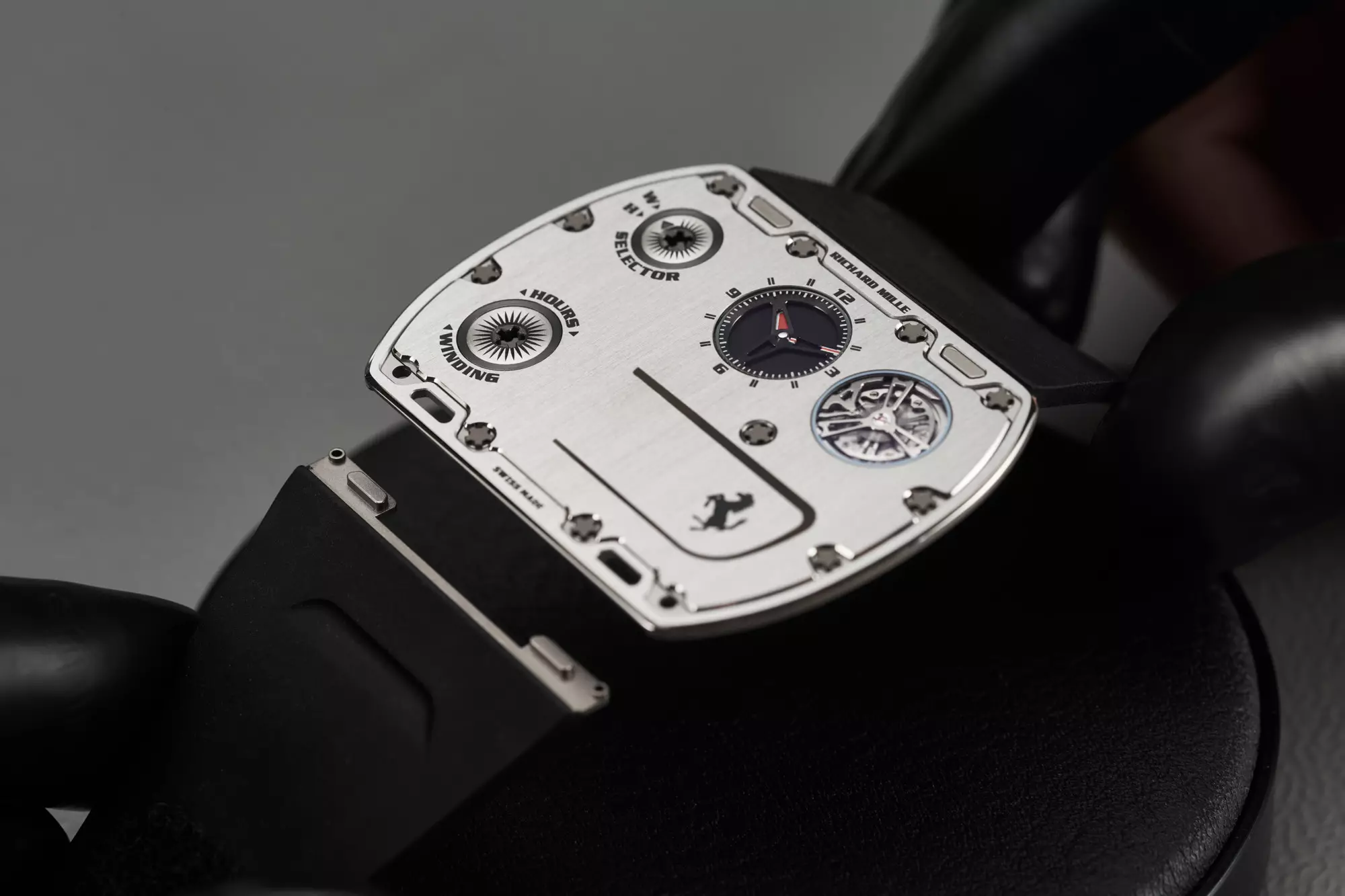 Richard Mille RM UP-01 Ferrari Ke Thinnest-Ever Mechanical Watch e Ncha 3490_1