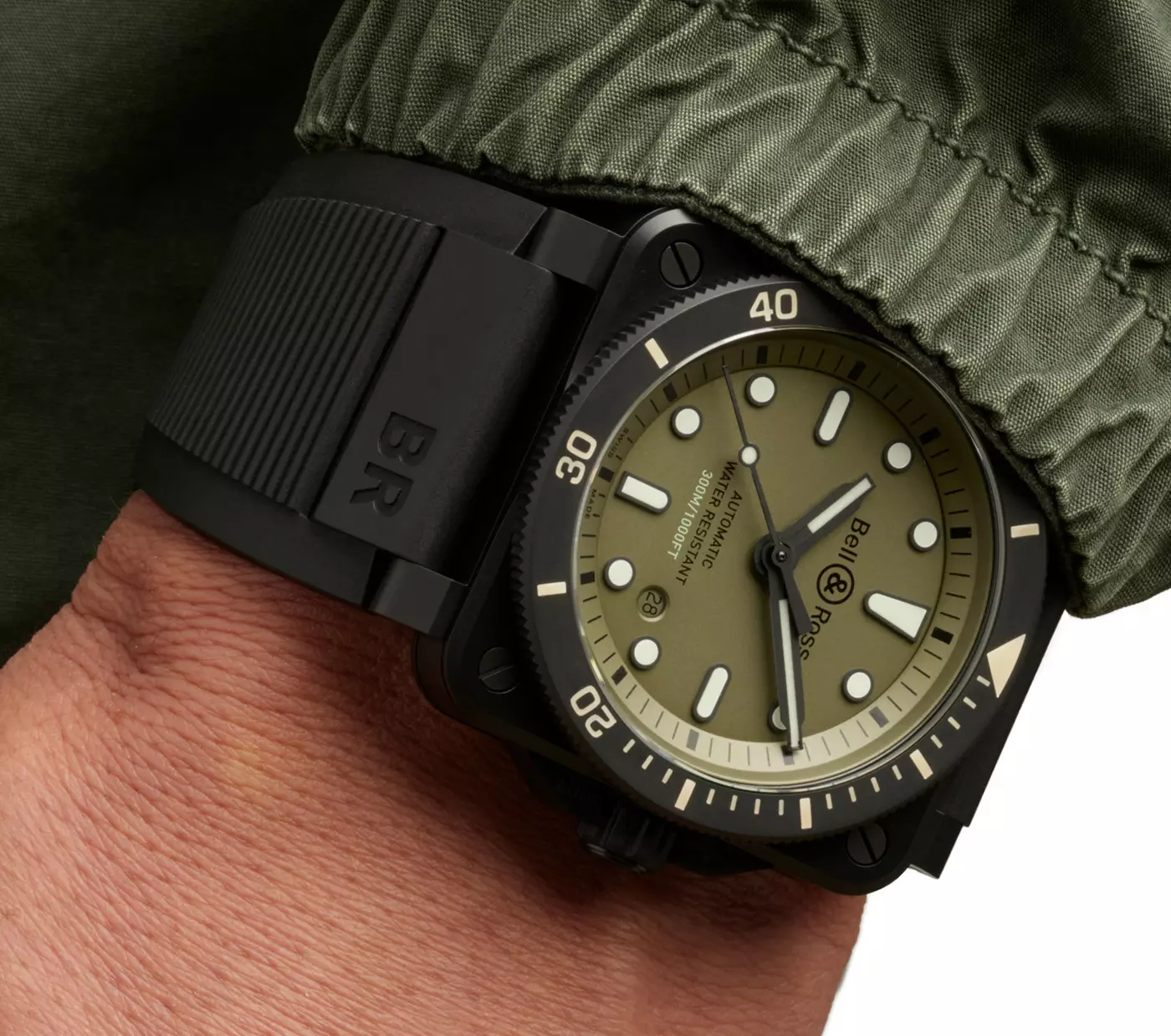 Bell & Ross debuterer Limited Edition BR 03-92 Diver Military Watch 3507_4