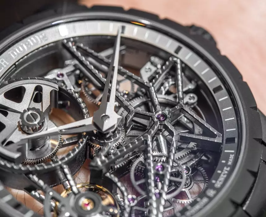 Roger-Dubuis-Excalibur-42-Otomatis-Skeleton-9