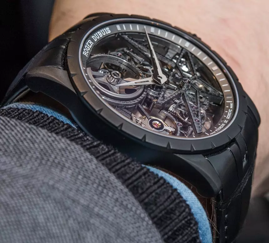 Roger-Dubuis-Excalibur-42-Squelette-Automatique-7