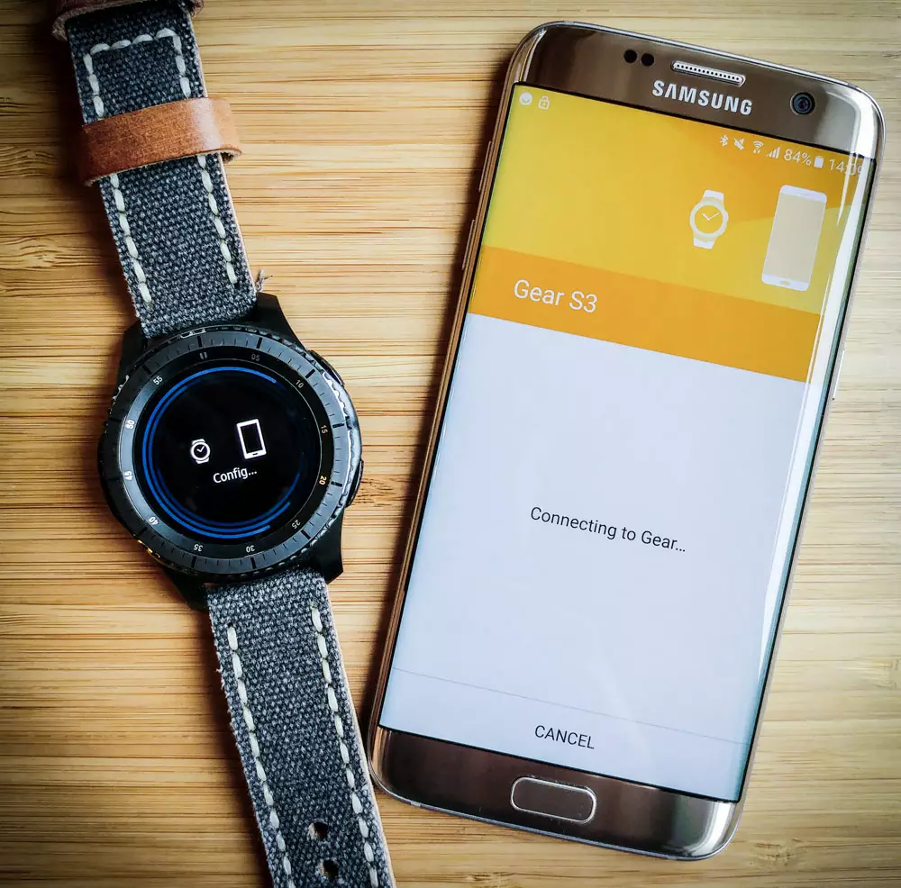 Samsung-Gear-S3-Frontier-Classic-smartwatch-review-aBlogtoWatch-40