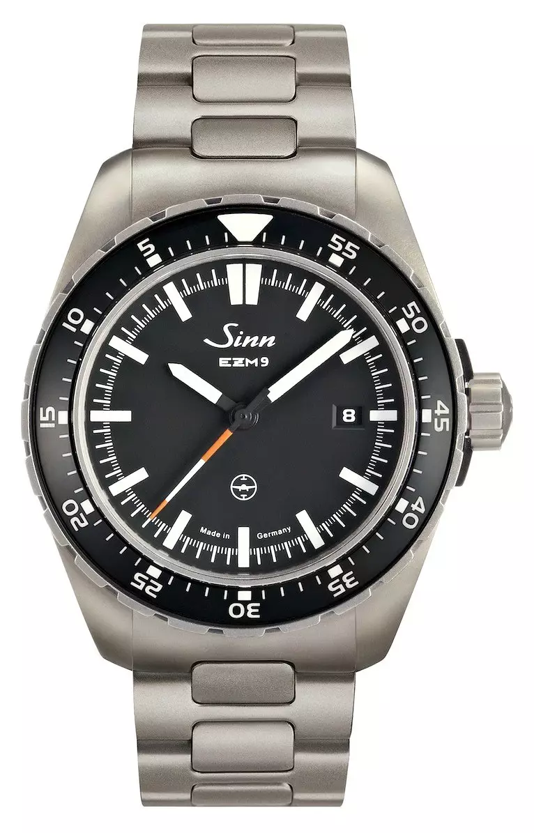 Sinn-EZM9-នាឡិកា-ទីតានីញ៉ូម