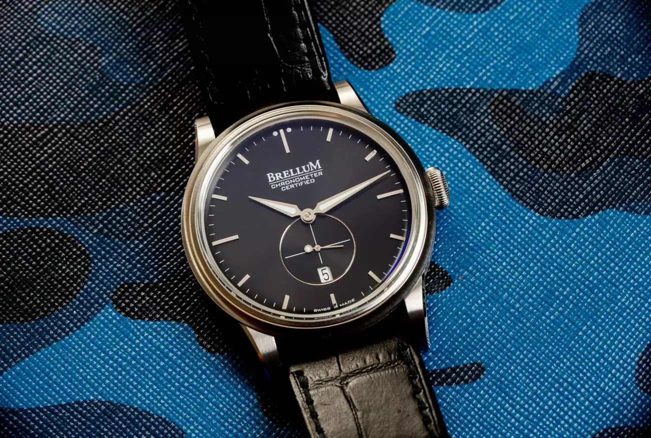 Огляд годинника Brellum Wyvern Classic Petite Seconde Chronometer 3710_2