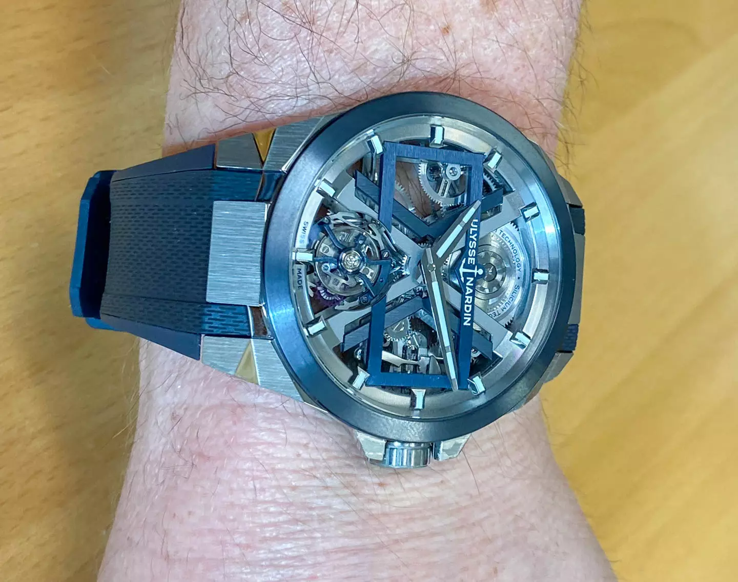 Дэбют аўтаматычных гадзіннікаў з турбіёнам Ulysse Nardin Blast 37482_11