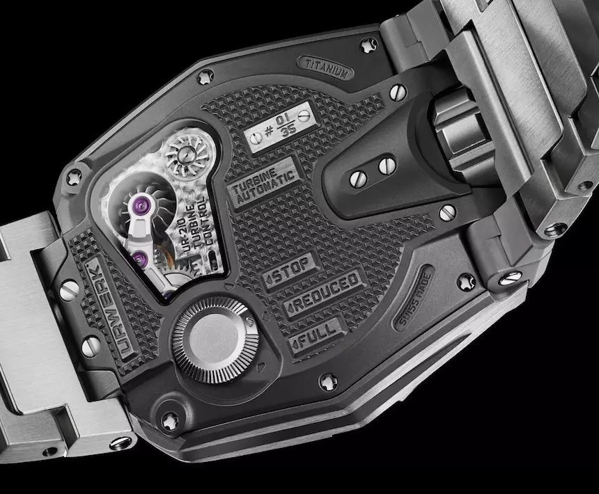 Urwerk-UR-210S-stalen-armband-achterkant