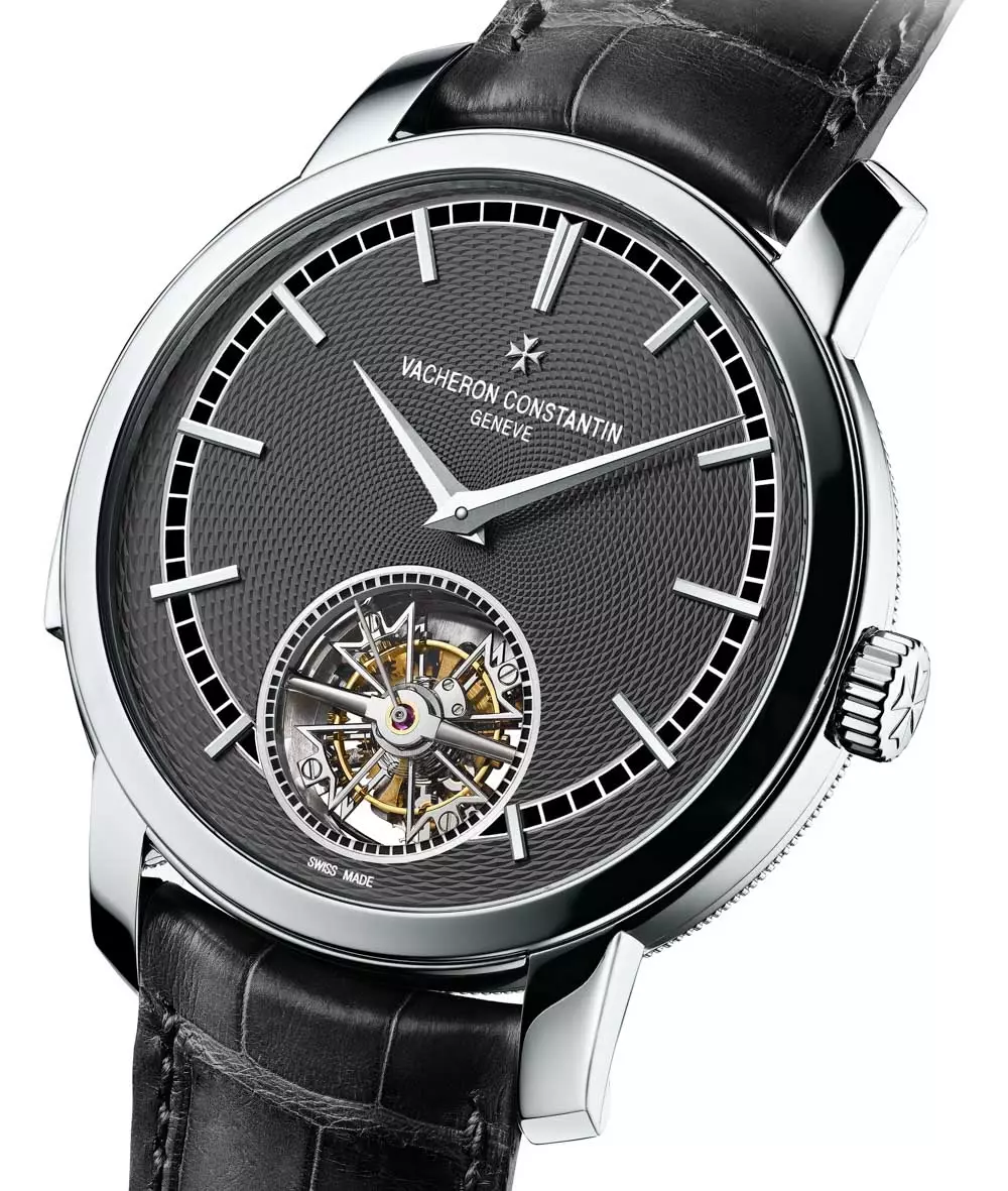 vacheron-constantin-traditionnelle-minute-repeater-tourbillon-ablogtowatch-6500t-000p-b100-r-tr-5