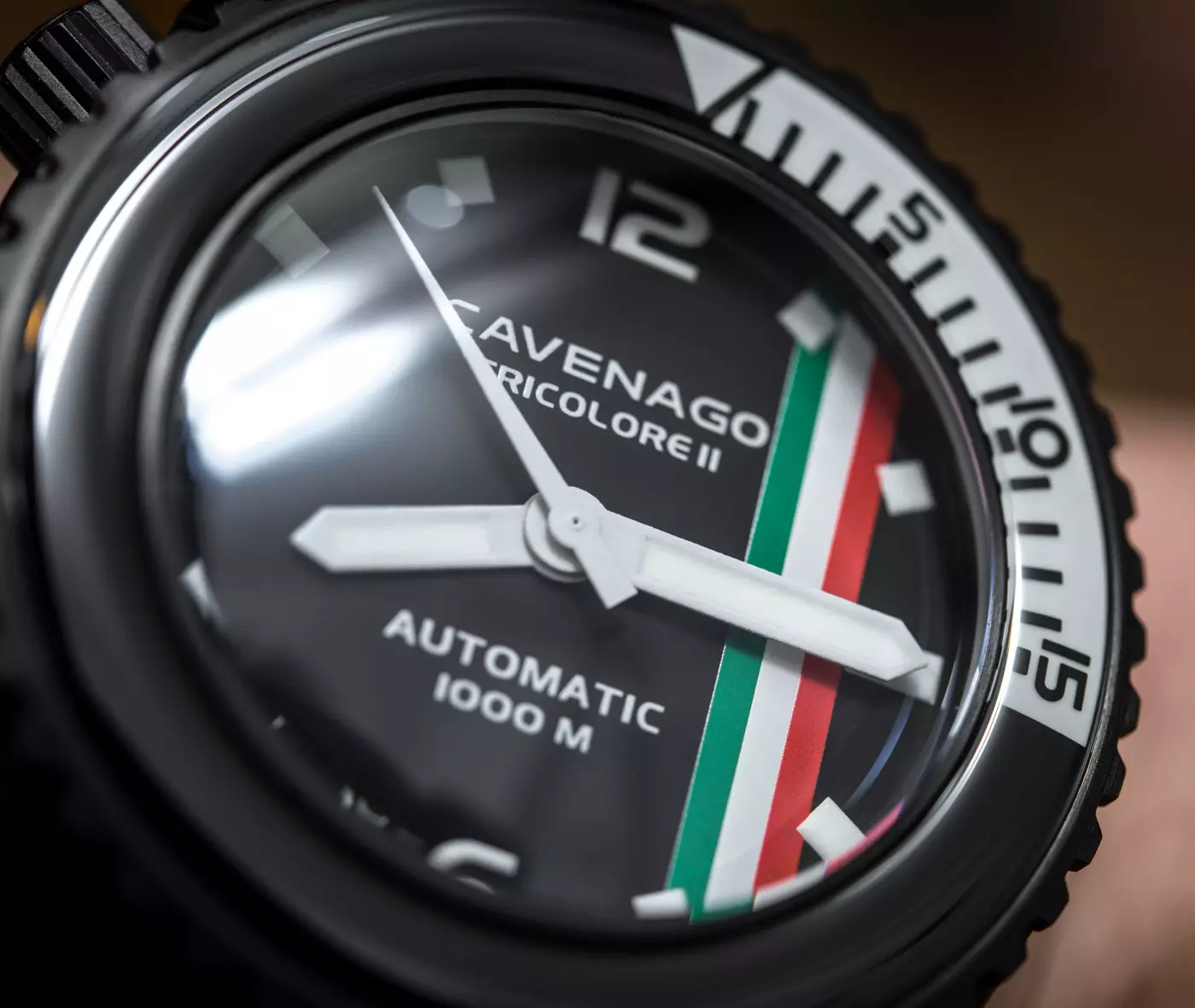 Revisión del reloj de buceo Cavenago Tricolore II 1000M 3832_3