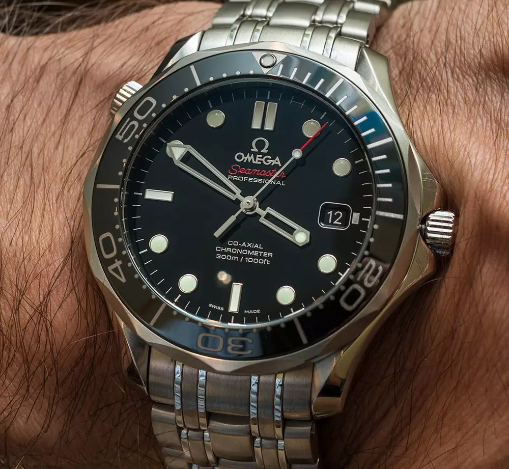 Omega-Seamaster-Diver-300M-aBlogtoWatch-6