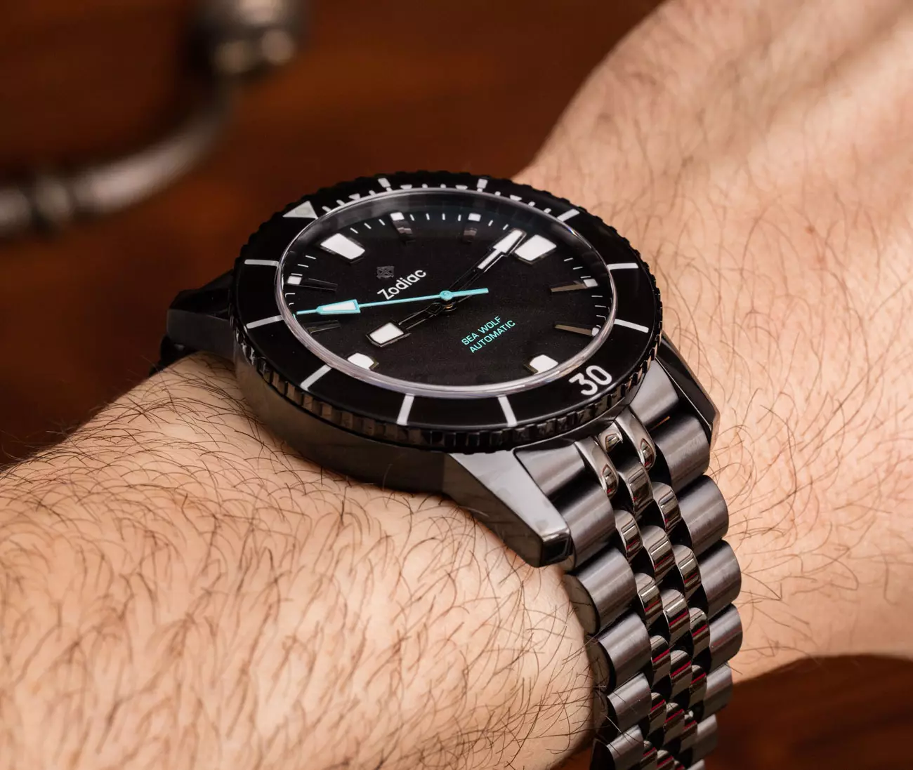 Zodiac Super Sea Wolf 53 Black ZO9276 Watch Hands-On 39207_1