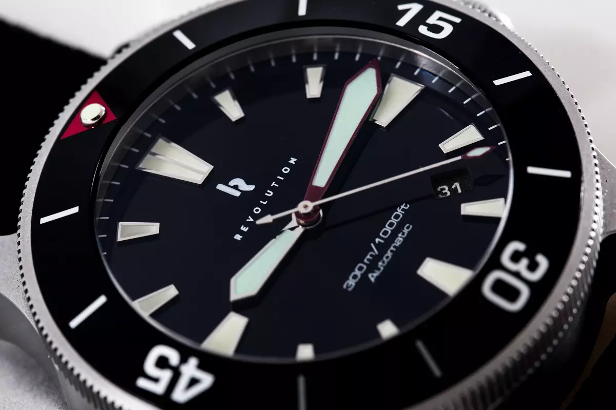 Przedstawiamy zegarek Revolution Diver 39230_4