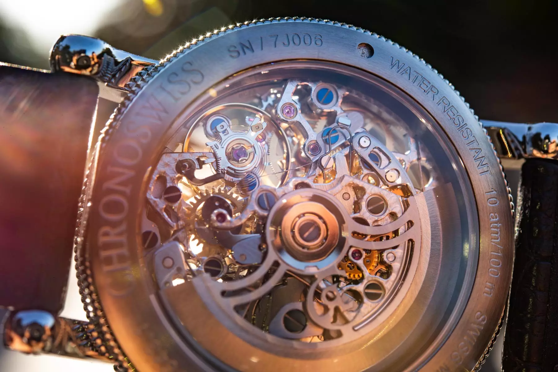 Chronoswiss predstavuje výrazné duo modelov skeletonizovaných hodiniek 3951_4