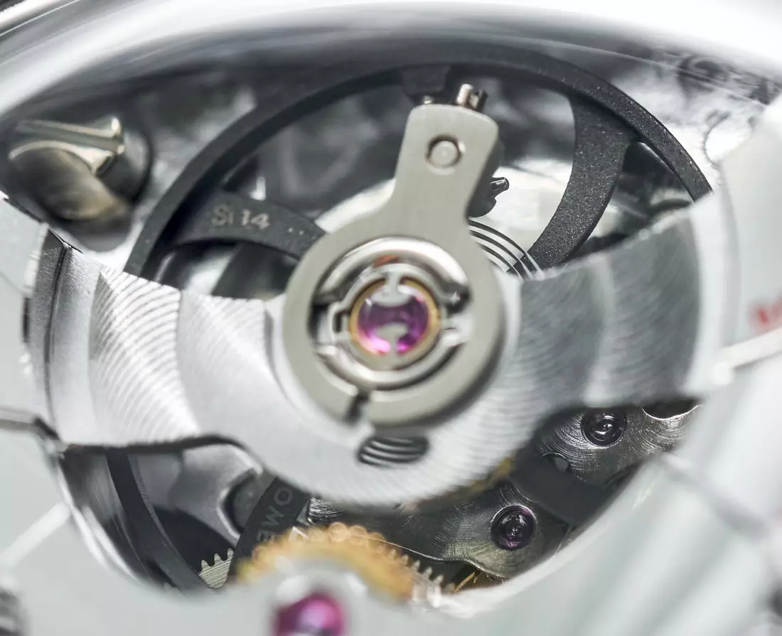 Omega Speedmaster Racing Master Chronometer Watch Review | Kaca 3 saka 3 40204_4