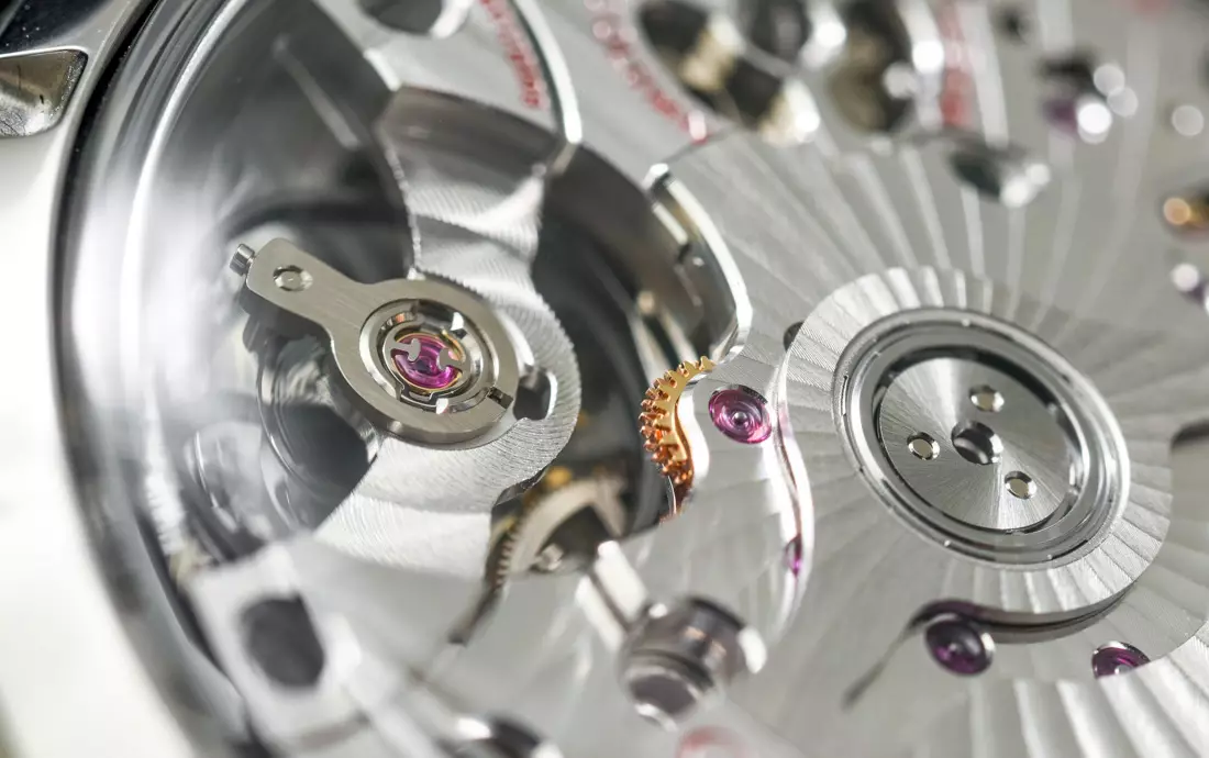 Omega Speedmaster Racing Master Chronometer Watch Review | Kaca 3 saka 3 40204_7