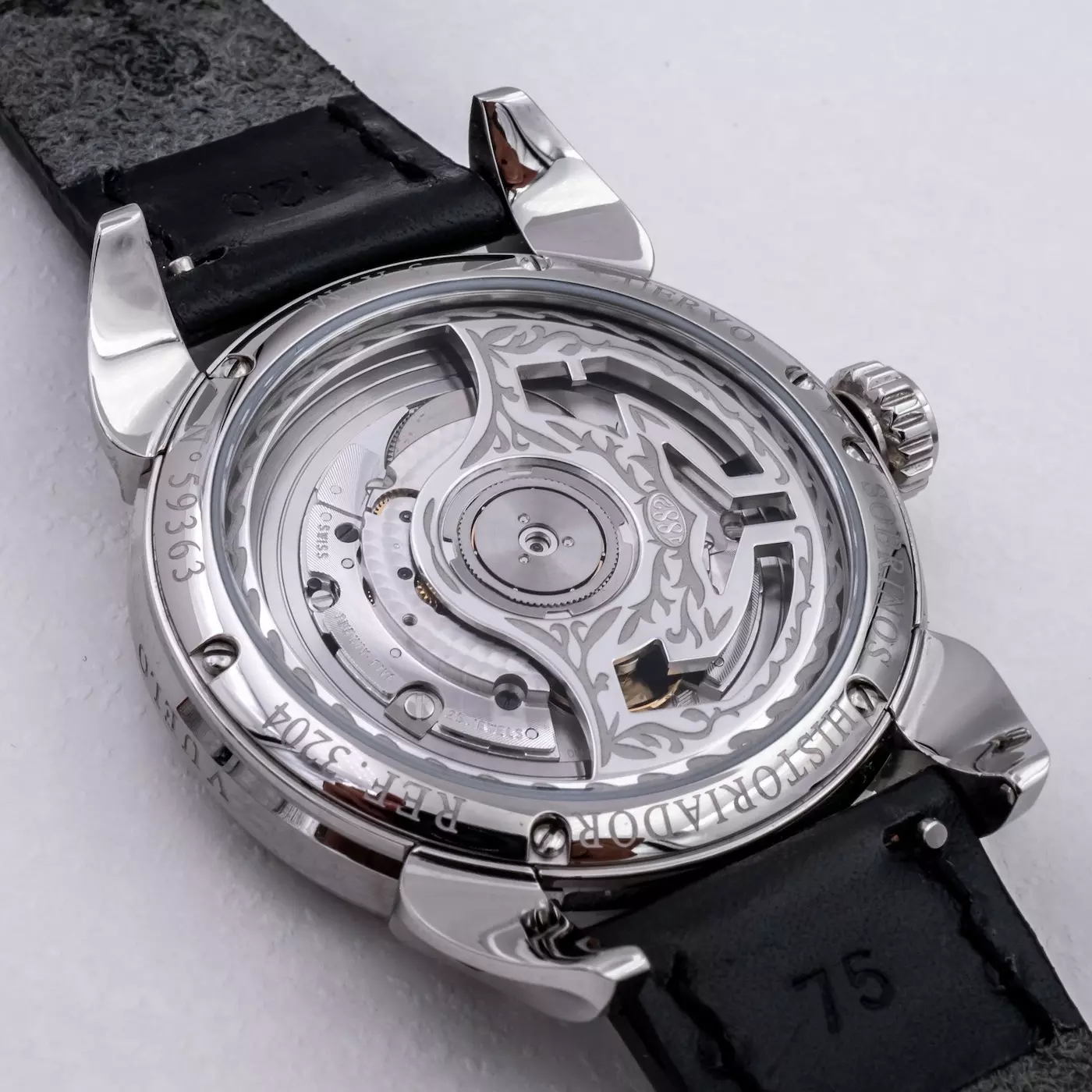 Praktično: Cuervo Y Sobrino Vuelo GMT Watch 4059_10