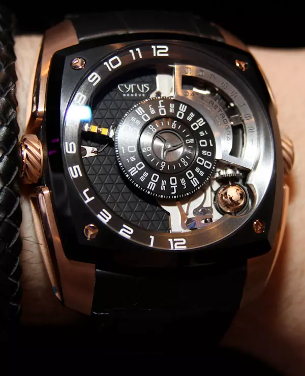 Praktické hodinky Cyrus Klepcys 4080_1