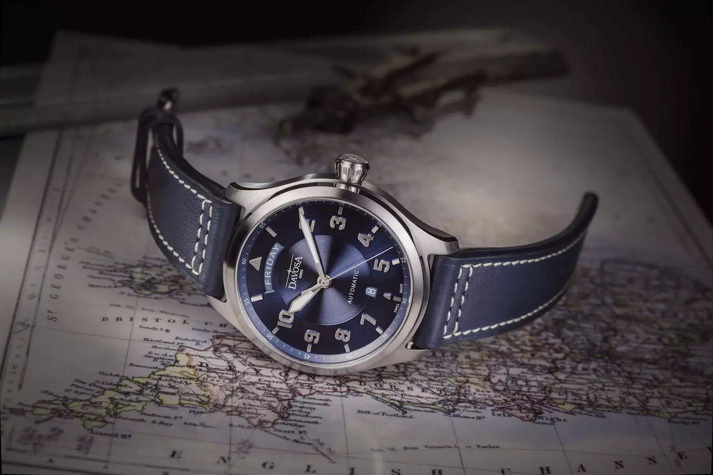 Davosa-Newton-Pilot-Date-Date-Watch