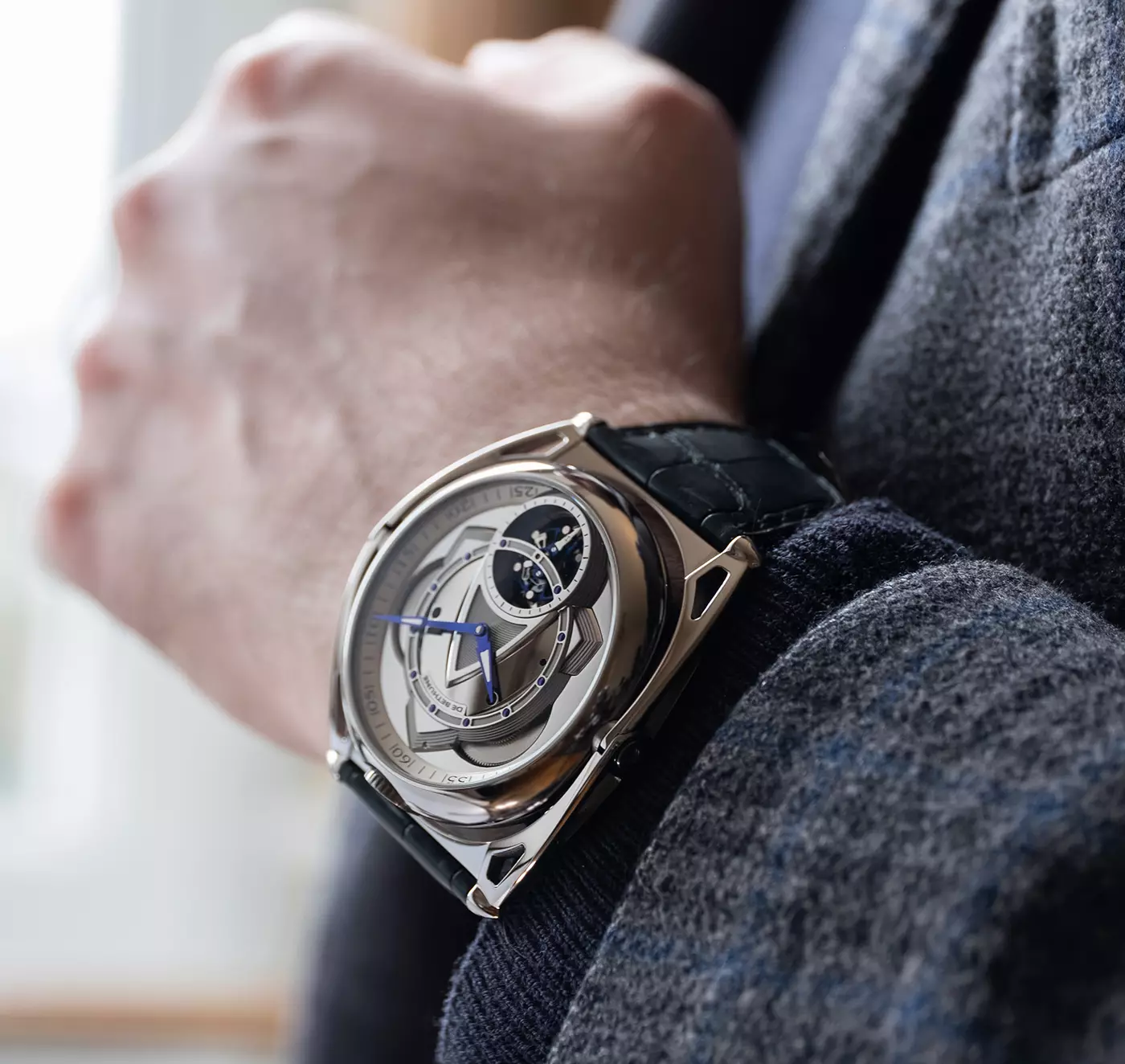 De Bethune DB Kind Of Two Tourbillon сағатын ашты 4135_7