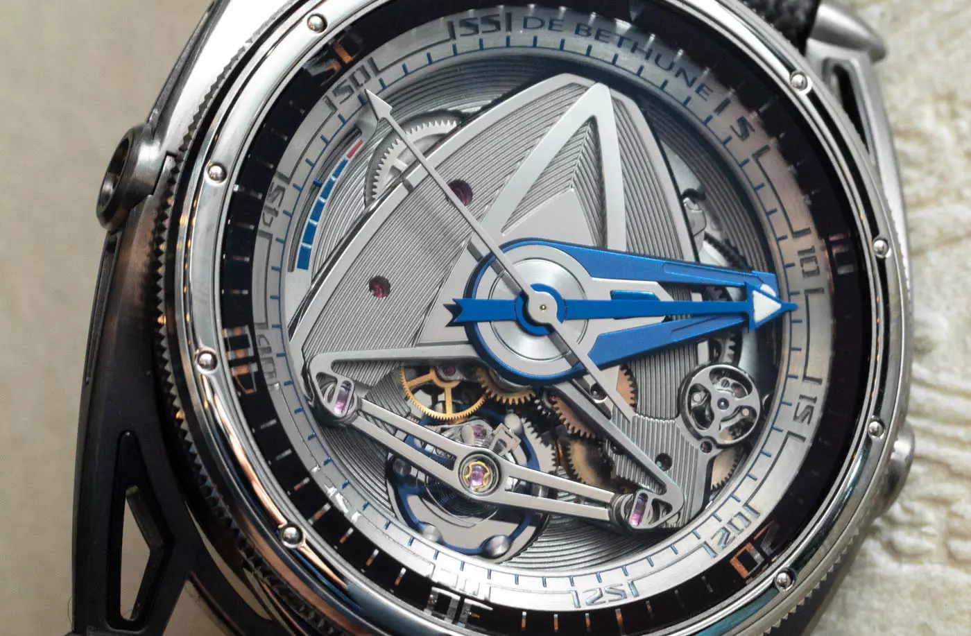 De Bethune DB28 GS Grand Bleu Watch Hands-On 4139_2